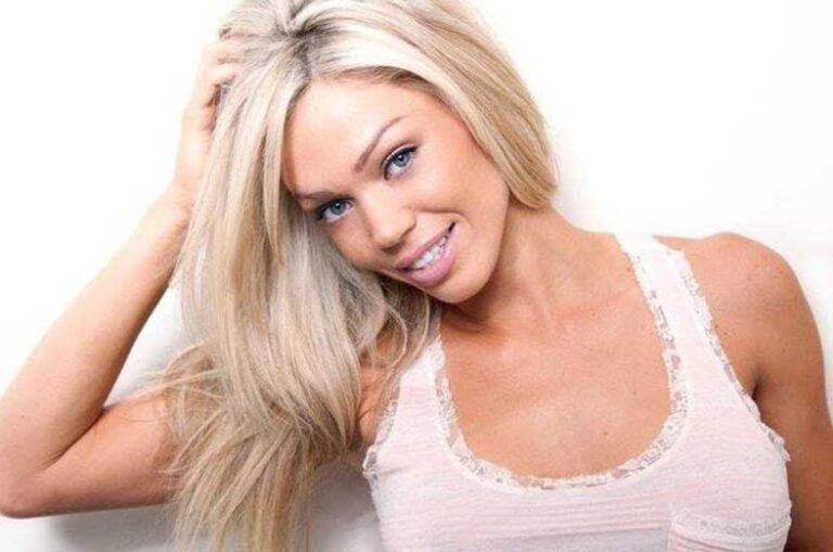 Loni Willison Parents and Personal Life and Career as Model - Break ...